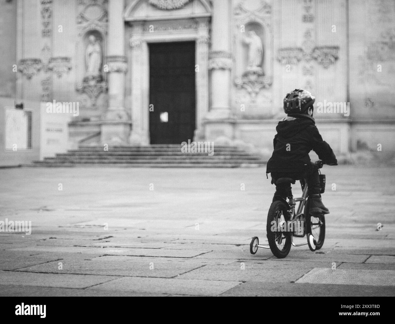 Person with a helmet Black and White Stock Photos & Images - Alamy