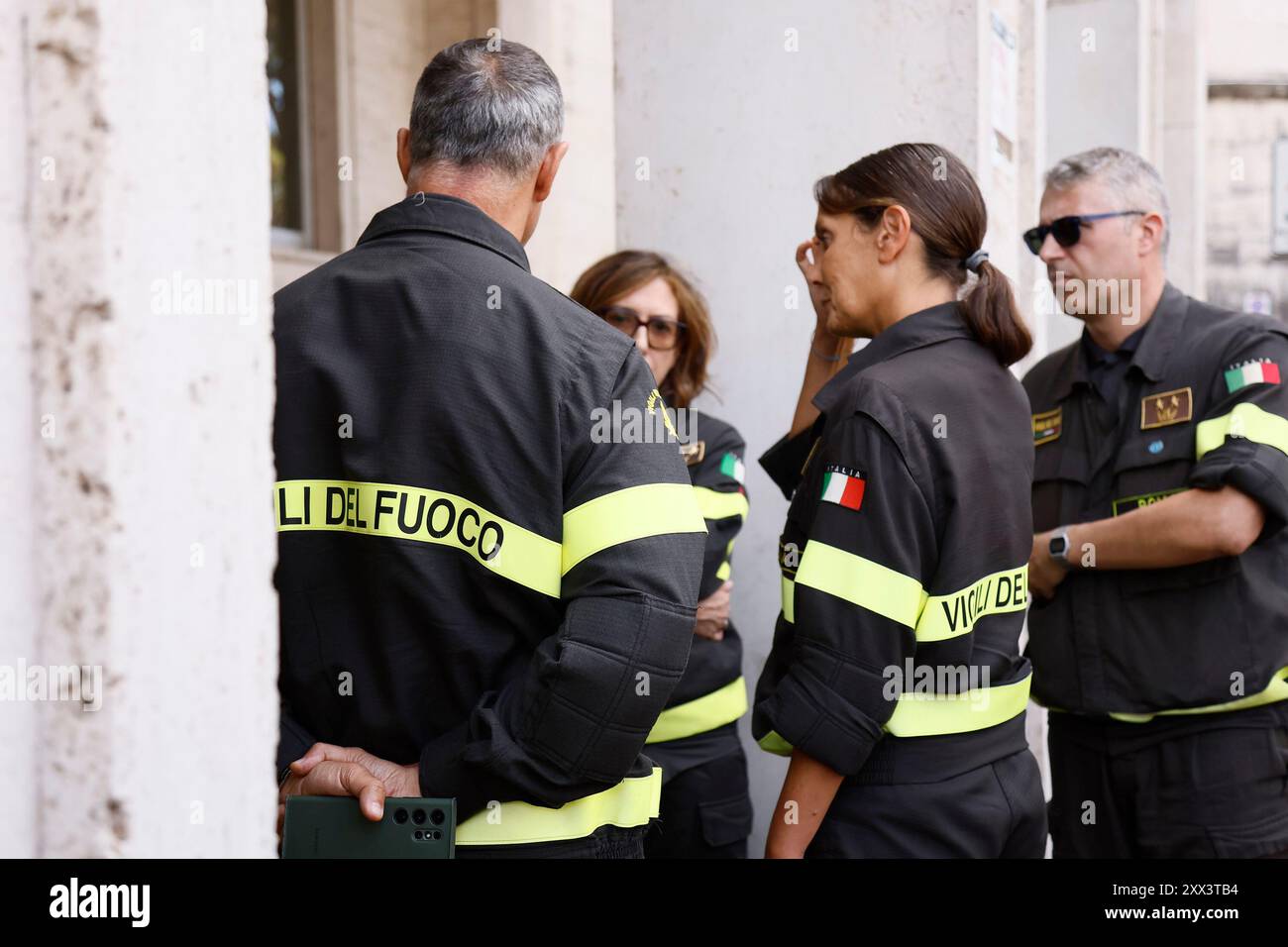Coinvolti hi-res stock photography and images - Alamy