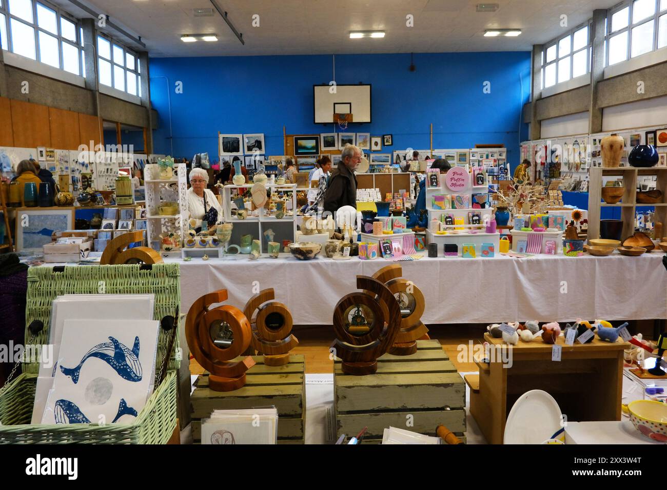 School craft fair hi-res stock photography and images - Alamy