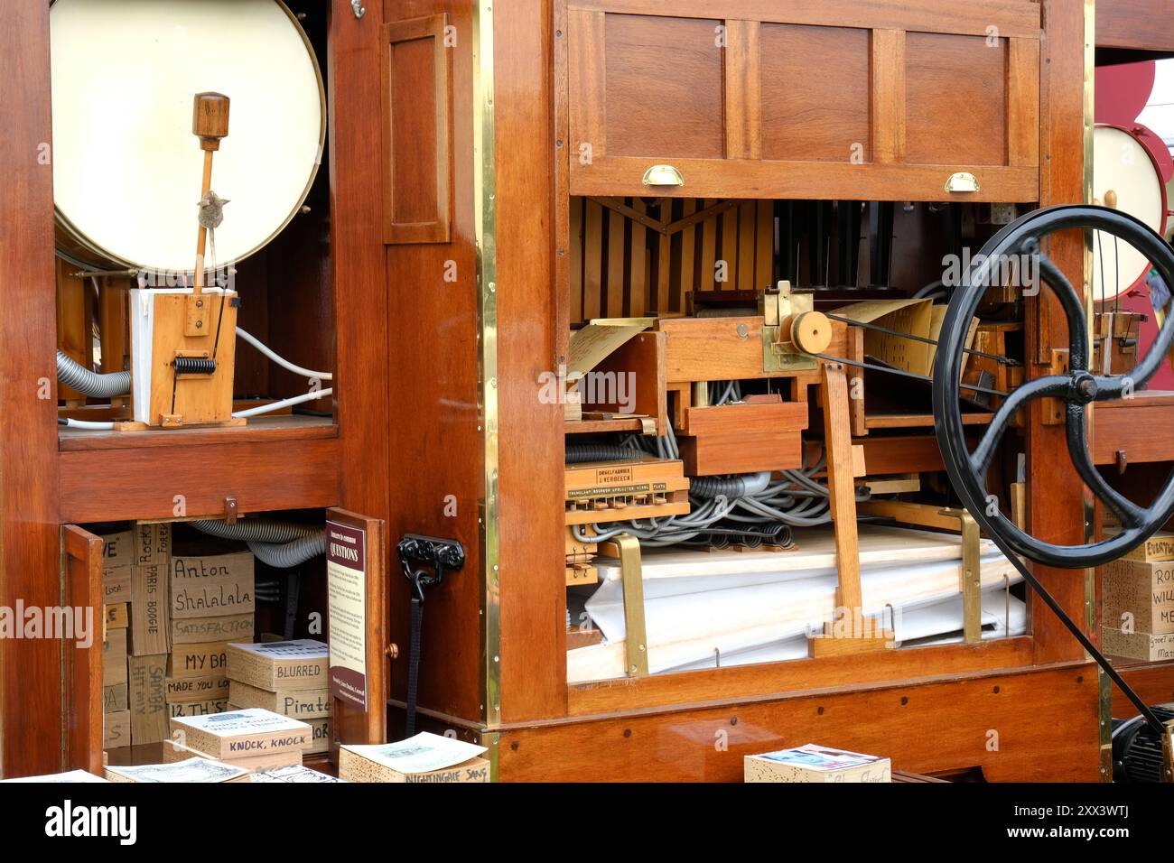 Reverse side of a showground Carousel Pipe Organ showing the layout of ...
