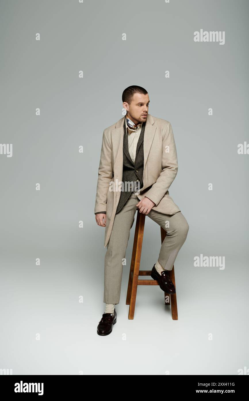 Dark coat leans hi-res stock photography and images - Alamy