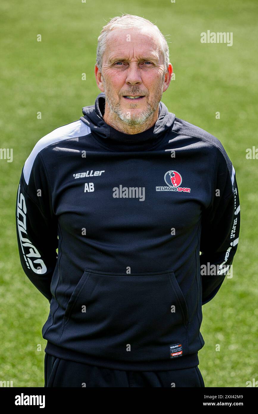 HELMOND, 21-08-2024. GS Staalwerken stadium. Keuken Kampioen Divisie ...