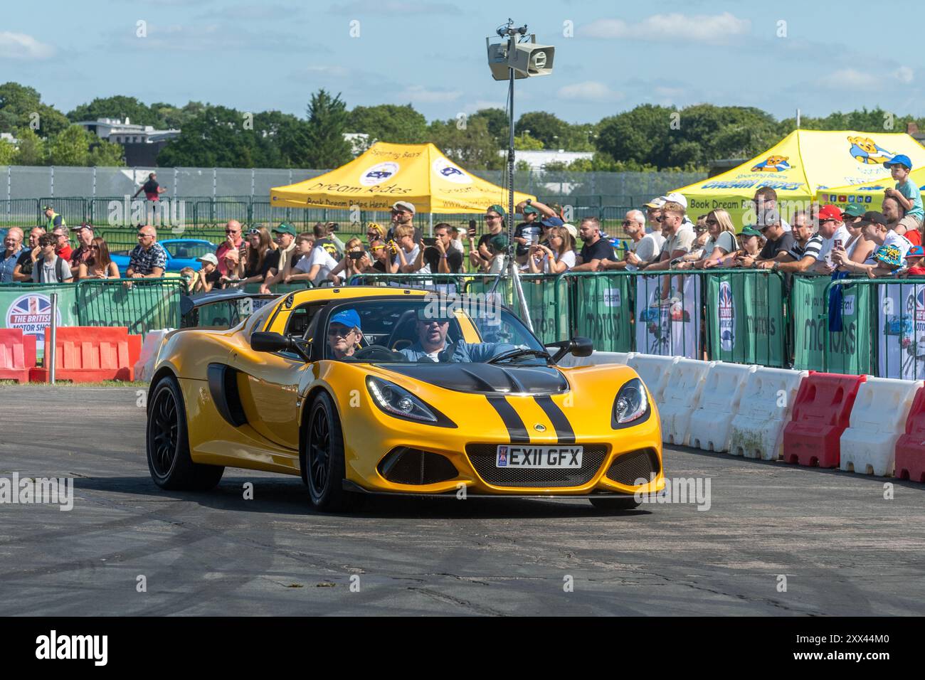Sports car event uk hi-res stock photography and images - Alamy