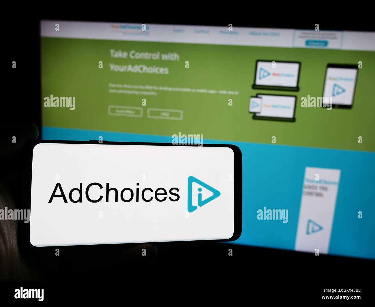 Adchoices logo hi-res stock photography and images - Alamy