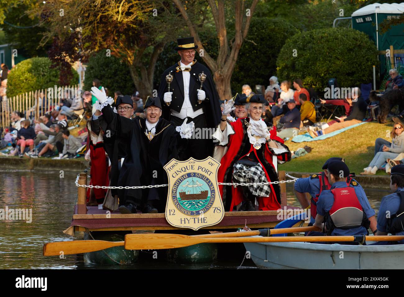 Mayors from the Cinque Ports lead the floating parade at the Hythe ...