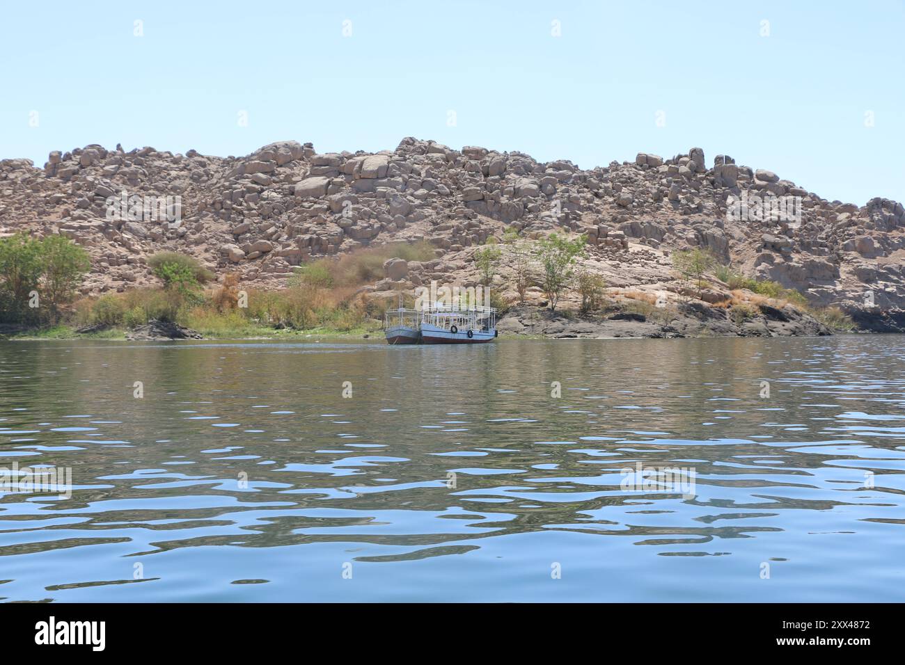 Nature with water and rocks in Aswan - Egypt Stock Photo - Alamy