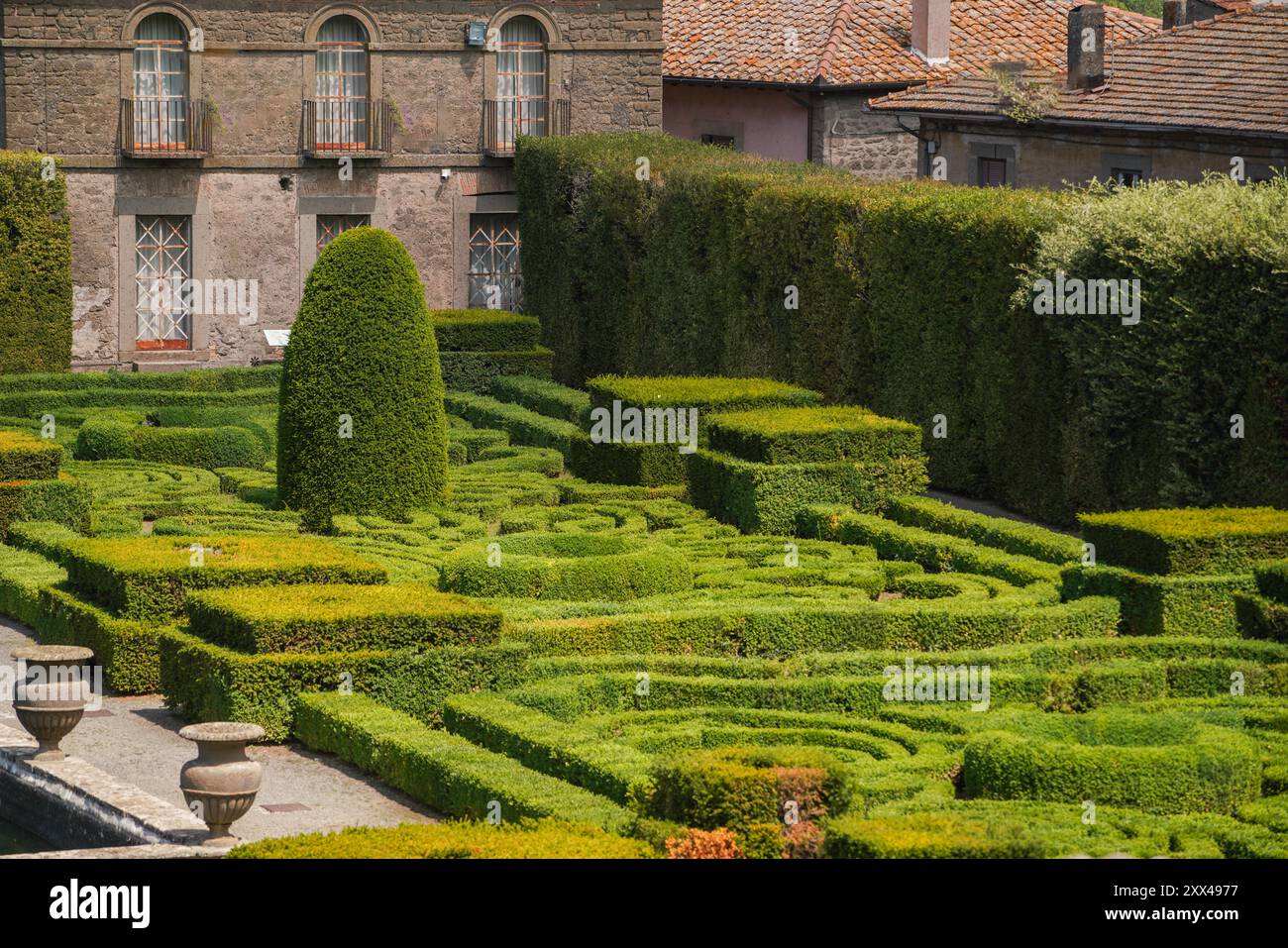 Mannerist garden hi-res stock photography and images - Alamy