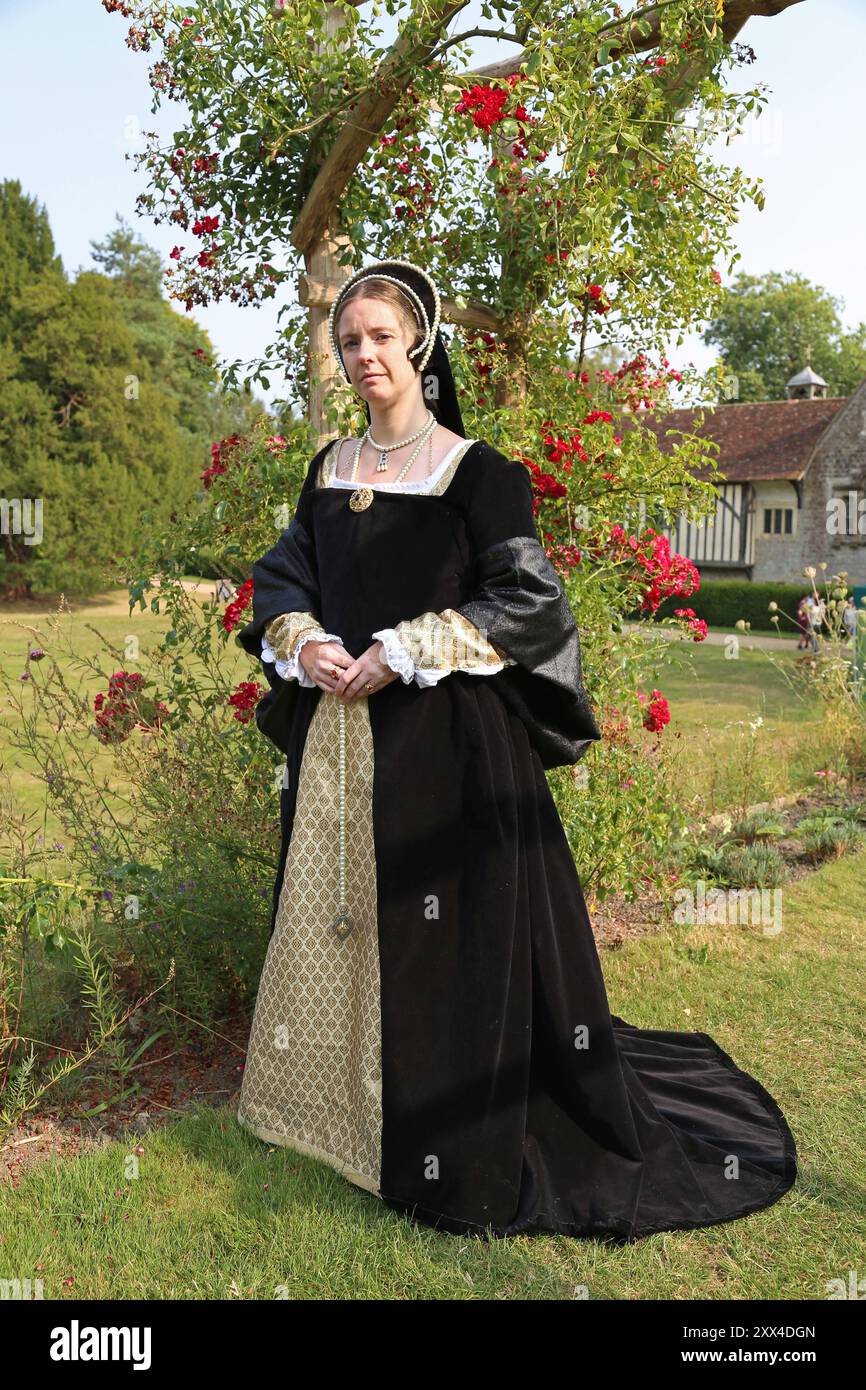Historical interpreter (Samantha Stott) as Anne Boleyn, Ightham Mote ...