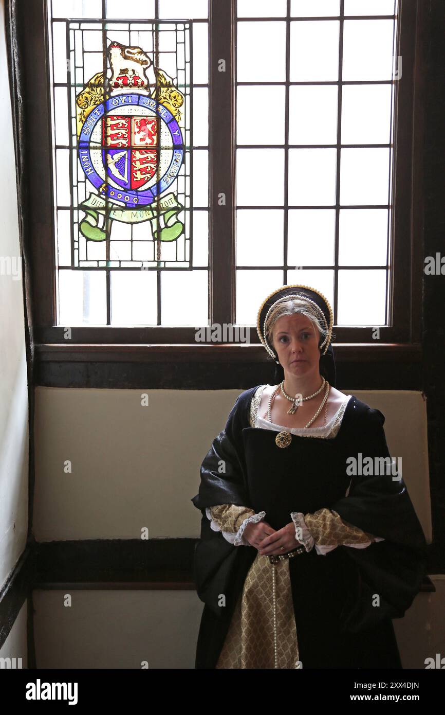 Historical interpreter (Samantha Stott) as Anne Boleyn, Ightham Mote ...