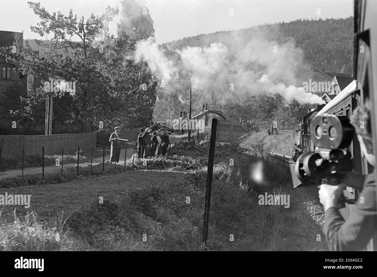 Actual 21-1949: Vestfold becomes broad gauge- The opening train ...