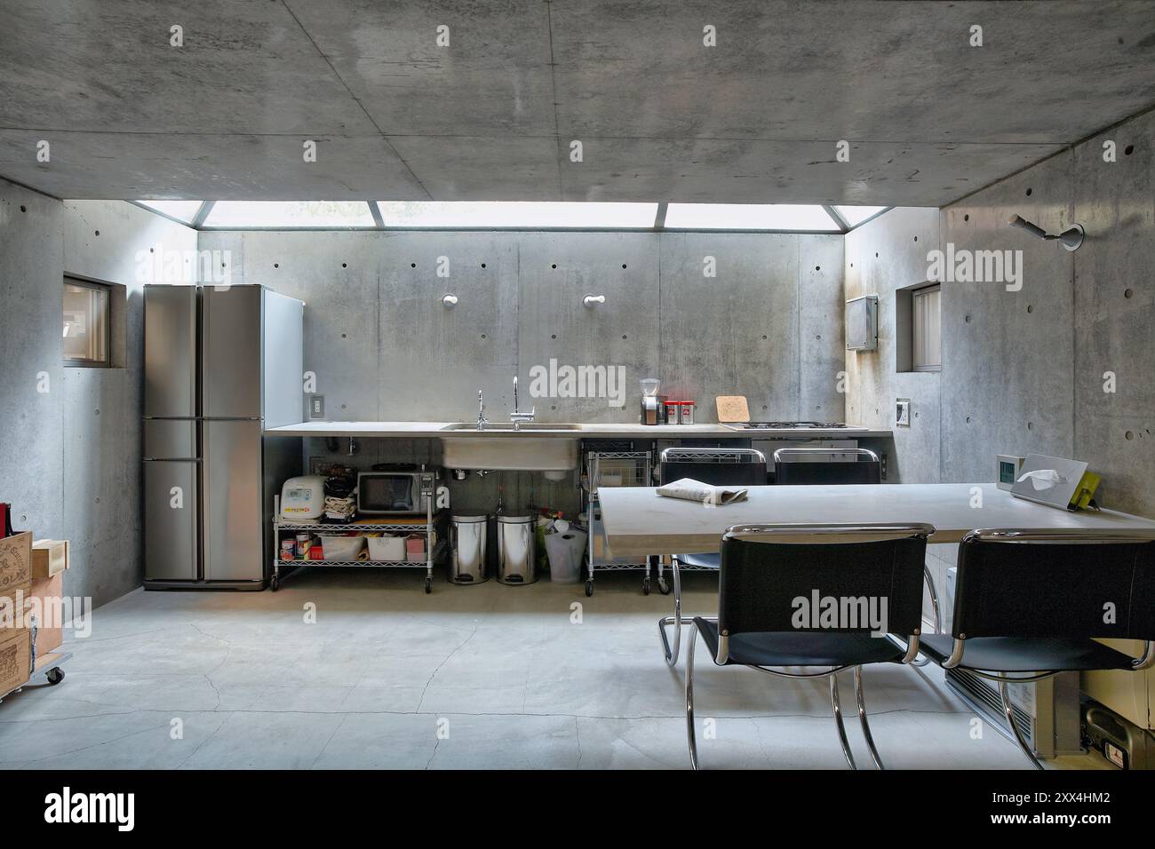 Japan kitchen hi-res stock photography and images - Alamy