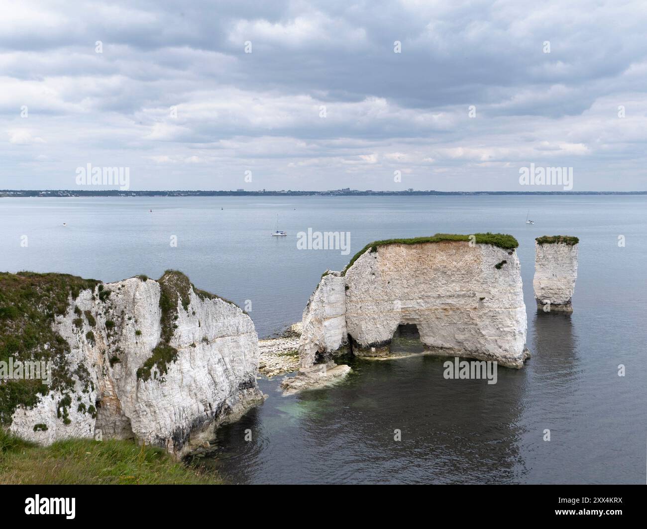 Old harry rocks jurassic hi-res stock photography and images - Alamy