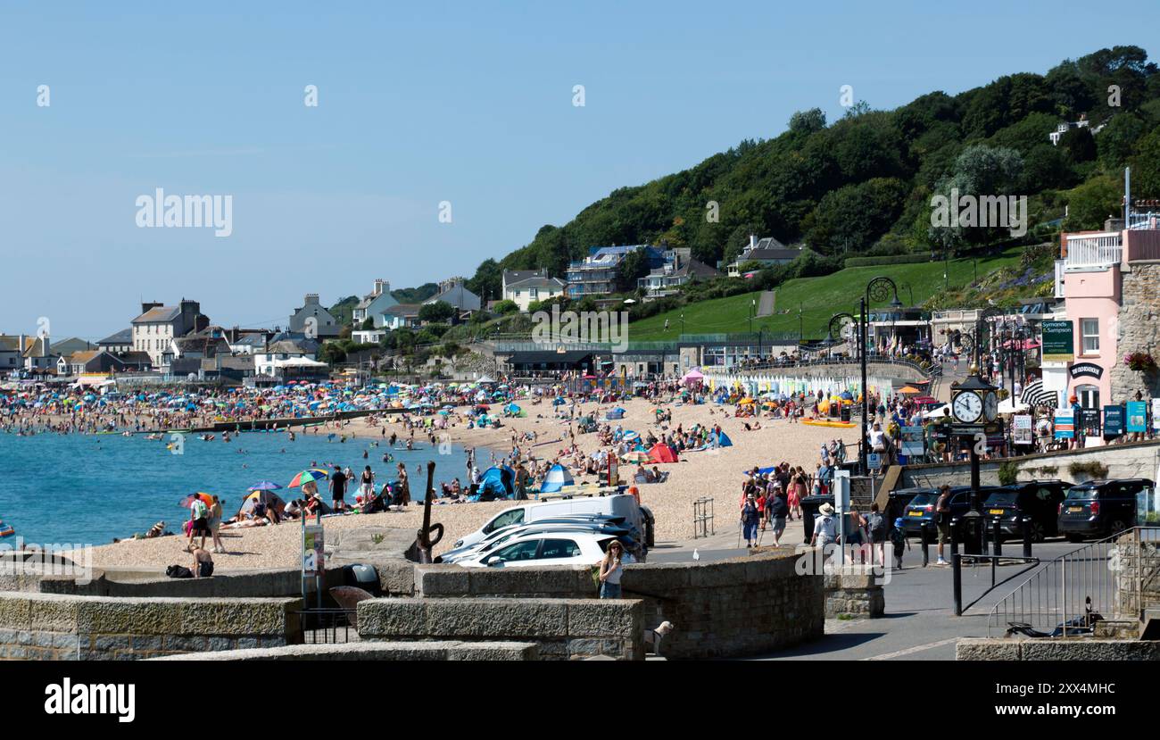 Cob gate car park hi-res stock photography and images - Alamy