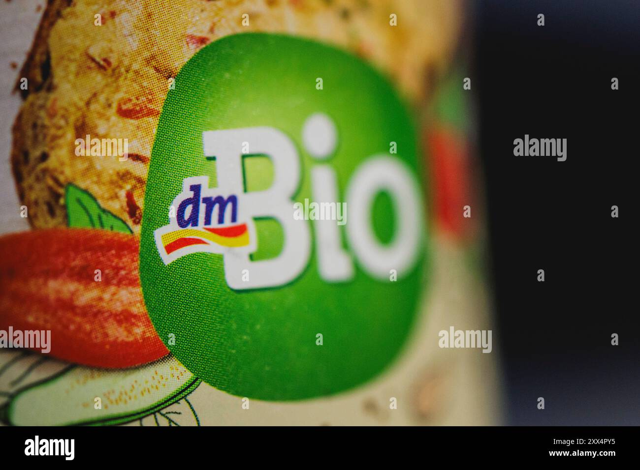 The dm organic seal is printed on the label of a spread. Berlin, August ...