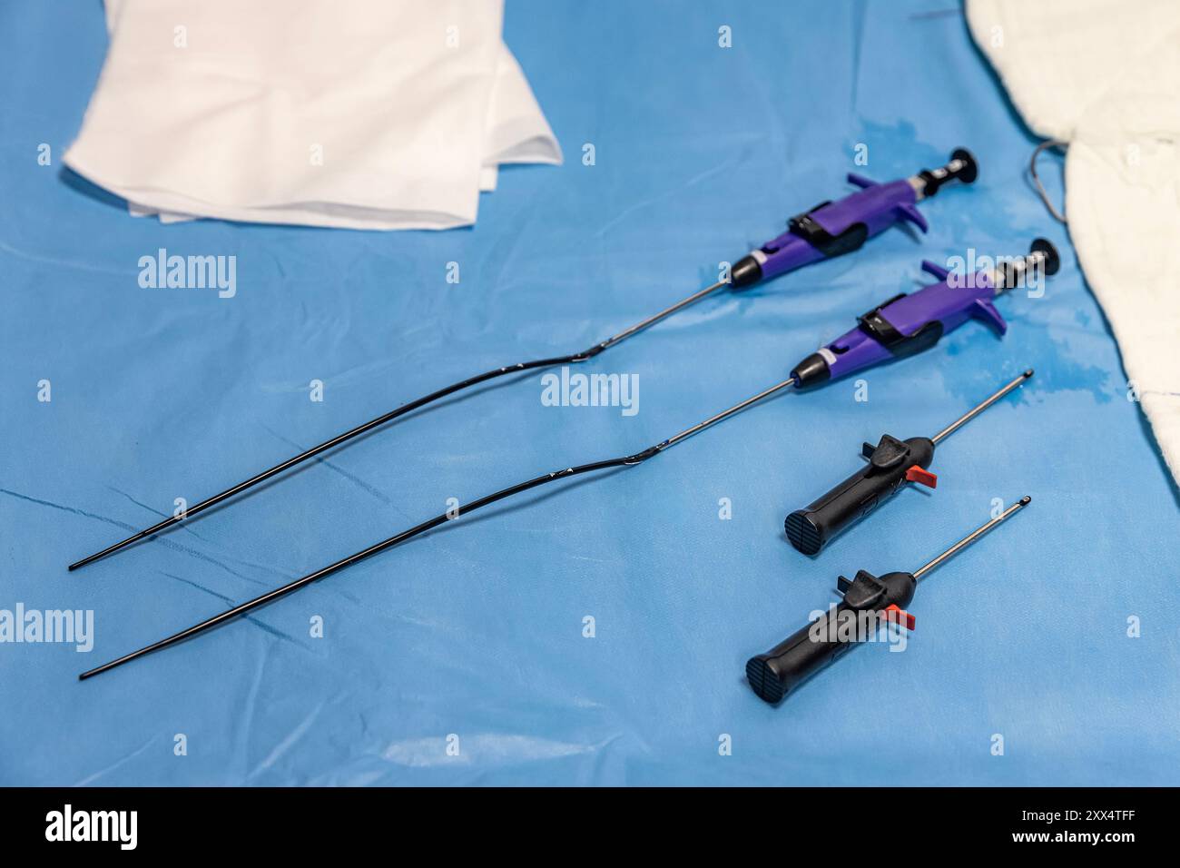 Seldinger guide wire hi-res stock photography and images - Alamy