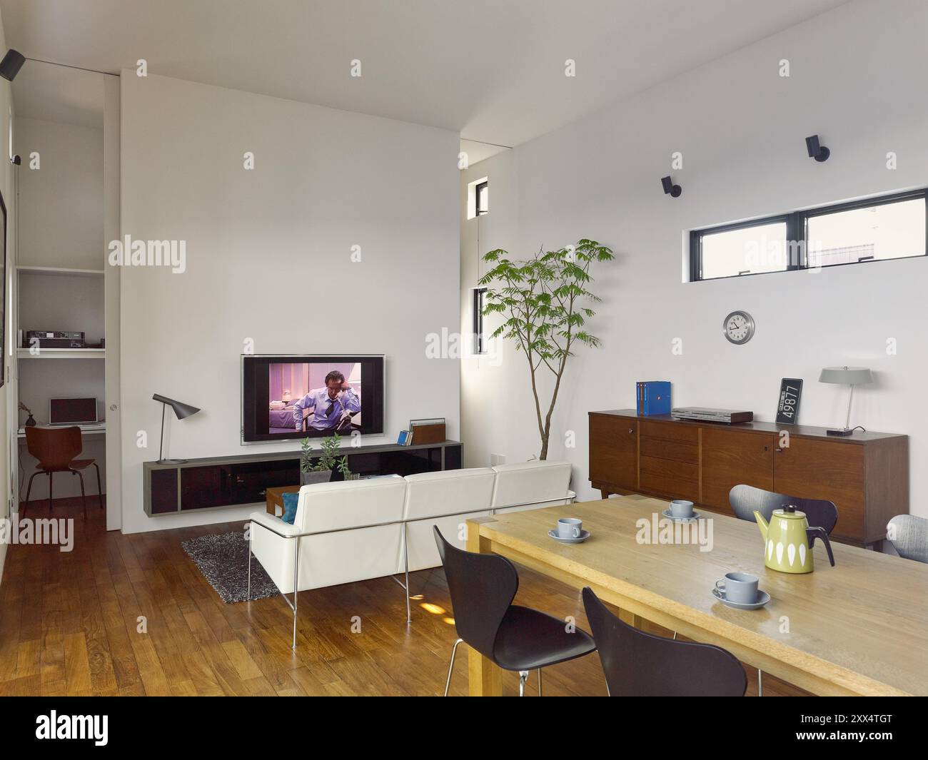 Loft open space in a young home in Tokyo, Japan Stock Photo - Alamy