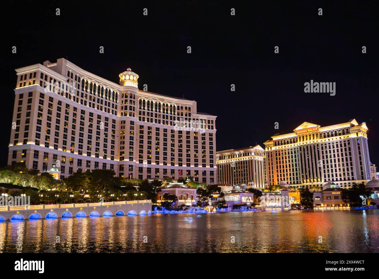 The famous Bellagio Hotel and Casino with the Caesars Palace hotel, a popular landmark at Las ...