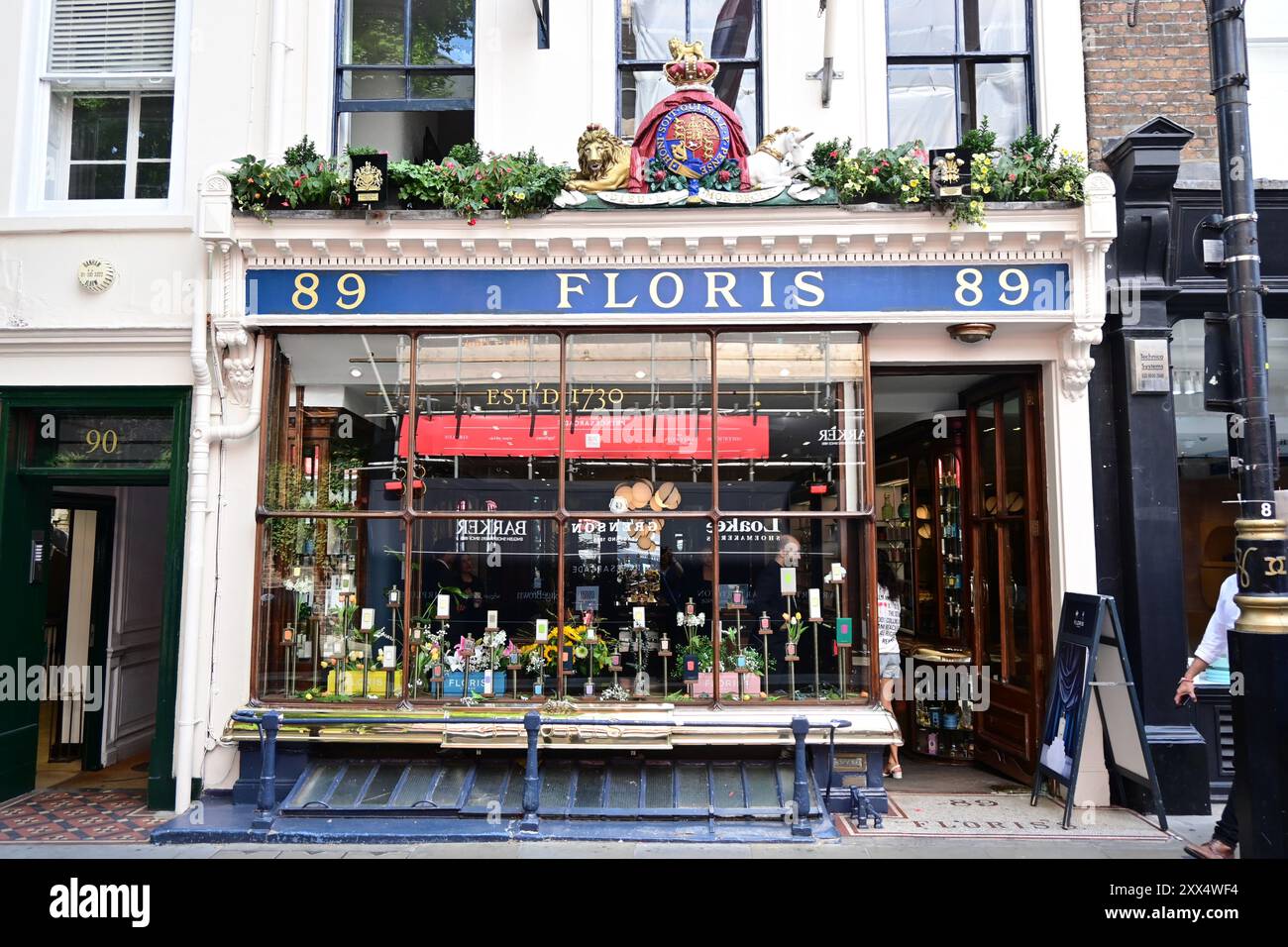 Floris Perfumer, Jermyn Street, London Stock Photo - Alamy