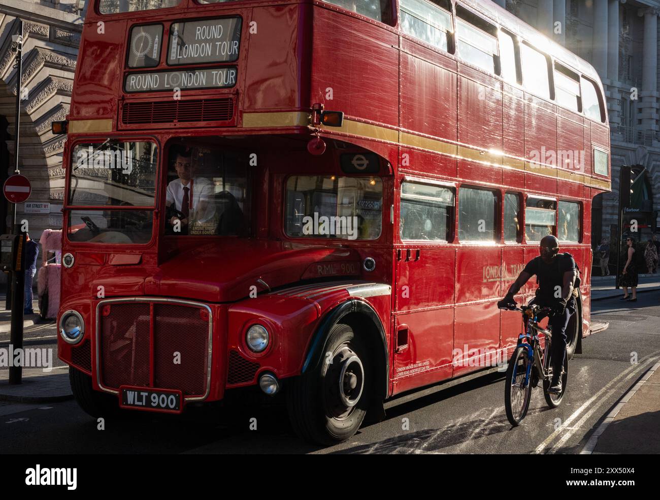 Guided bicycle tour london not racing hi-res stock photography and ...