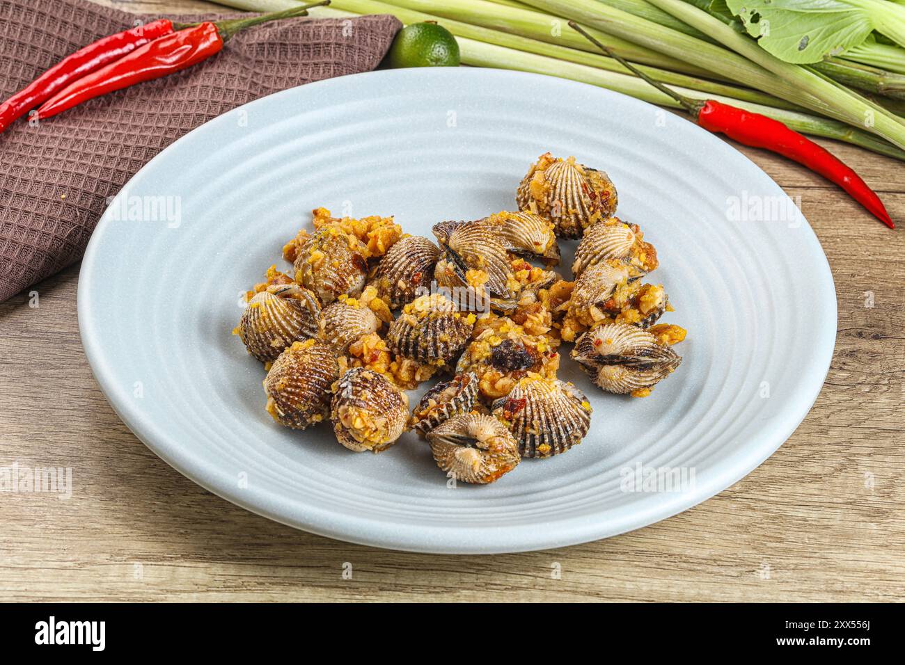 Blood Cockle Fried With Garlic and spices Stock Photo - Alamy