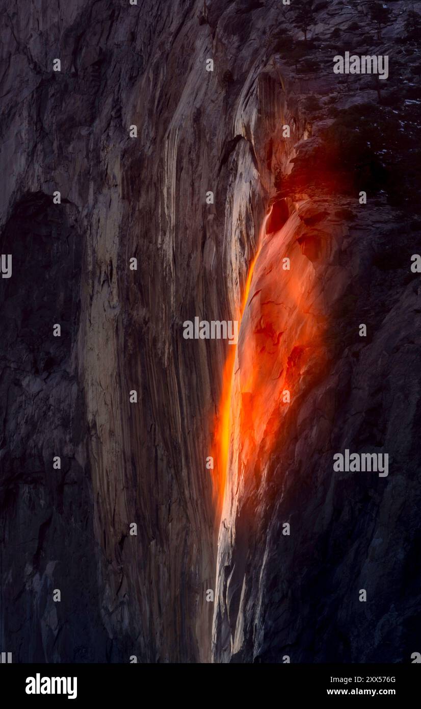 The setting sun on El Capitan creates a 'firefall" from the Horsetail ...