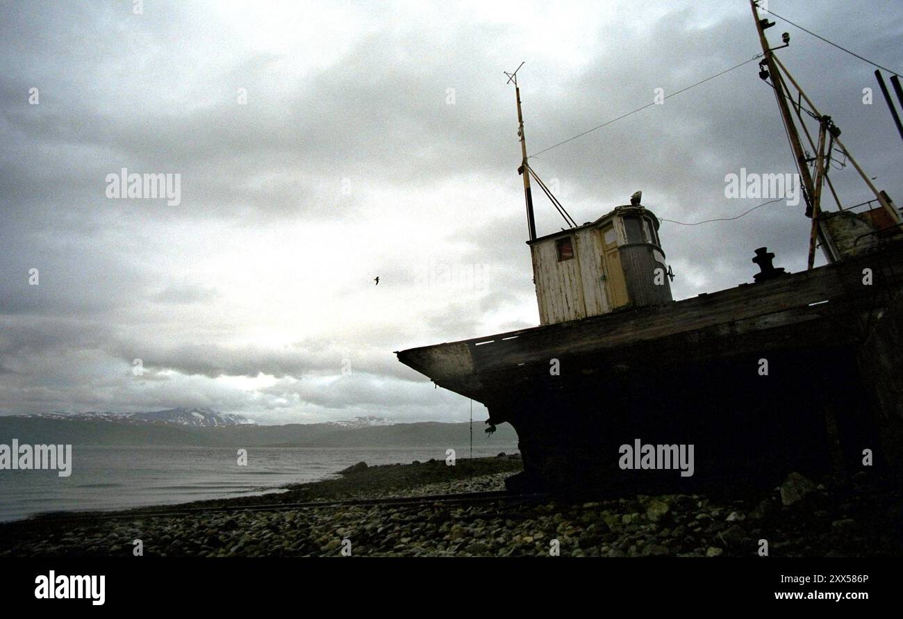 An abandoned commercial fishing boat for purse seine fishing sits in ...