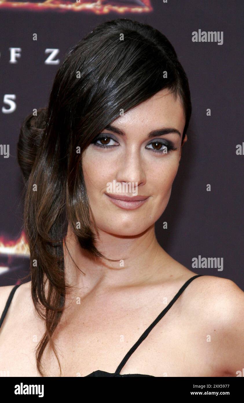 LOS ANGELES, CA - OCTOBER 16, 2005: Paz Vega at the Los Angeles ...
