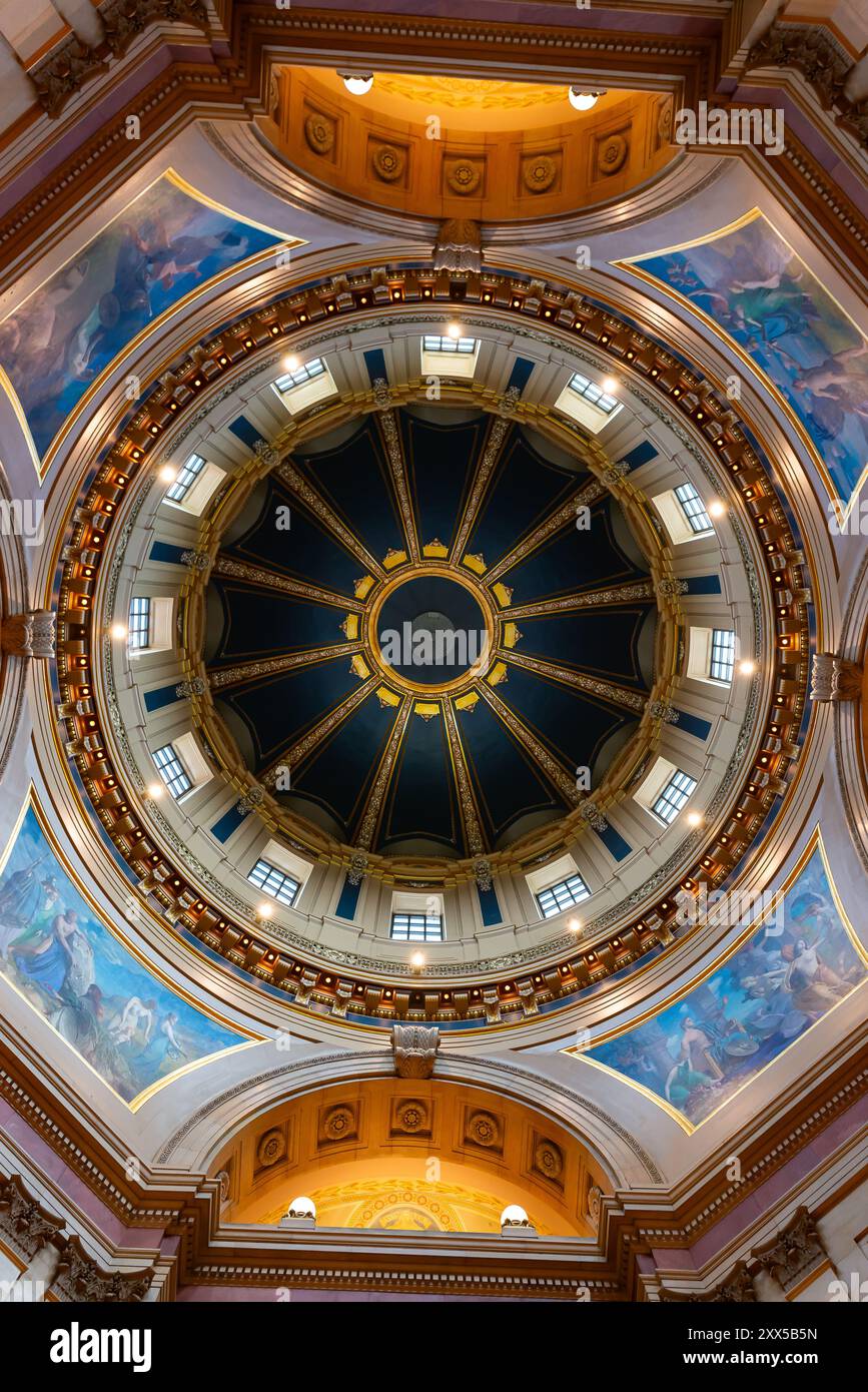 Minneapolis, Minnesota - United States - August 15th, 2024: Interior of ...