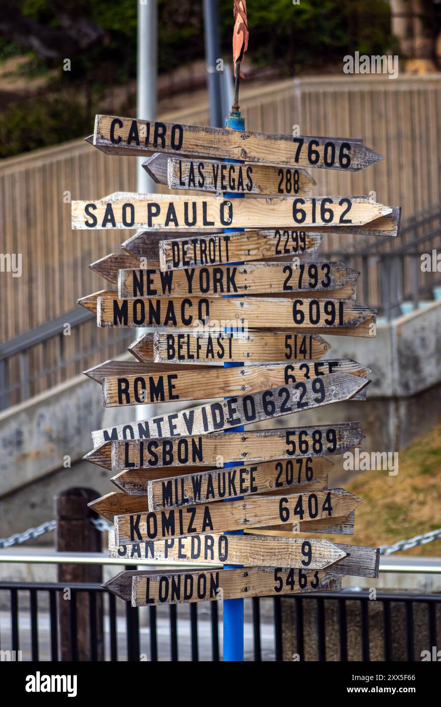 Major cities of the world hi-res stock photography and images - Alamy