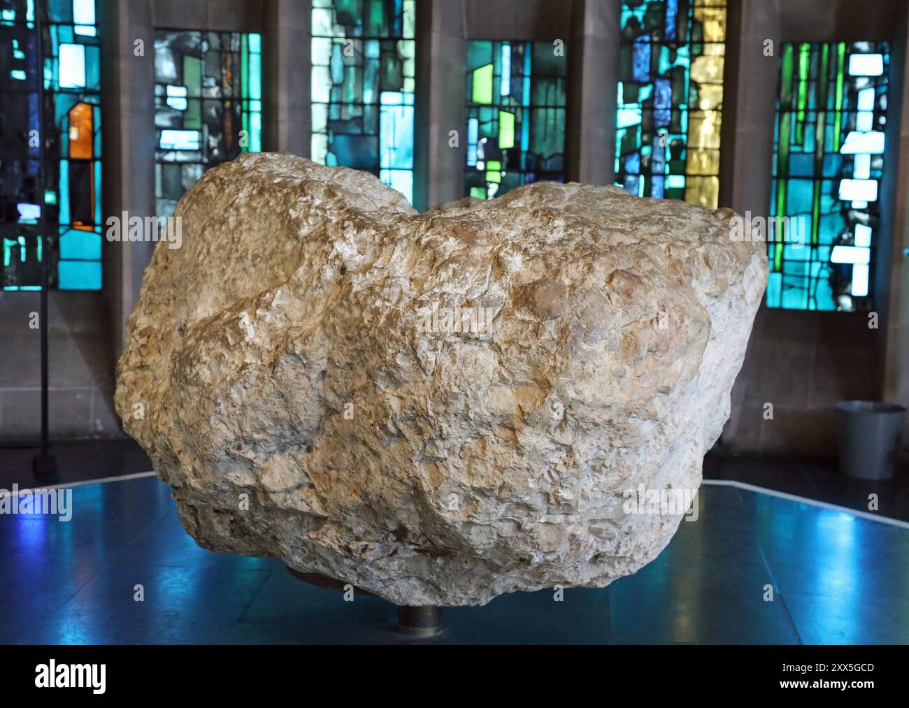 Baptismal font at Coventry Cathedral carved by Ralph Beyer from a ...