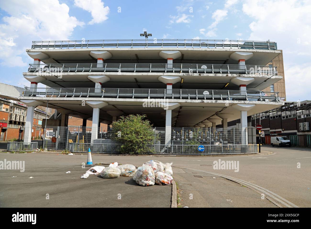 Barracks Multi Storey Car Park in Coventry Stock Photo - Alamy