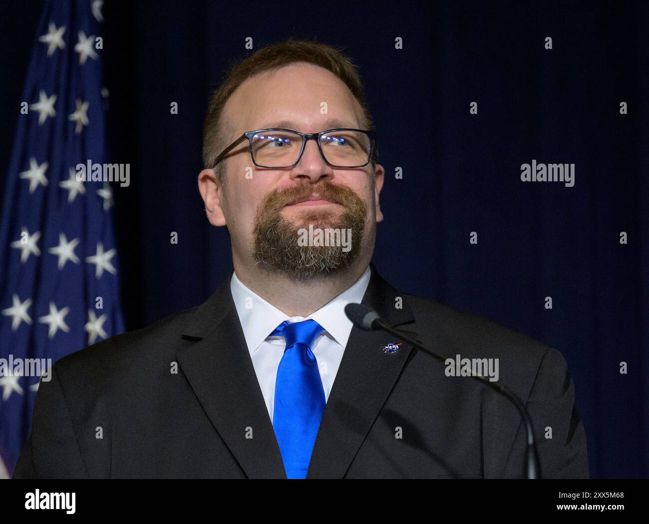 Joshua barnes hi-res stock photography and images - Alamy