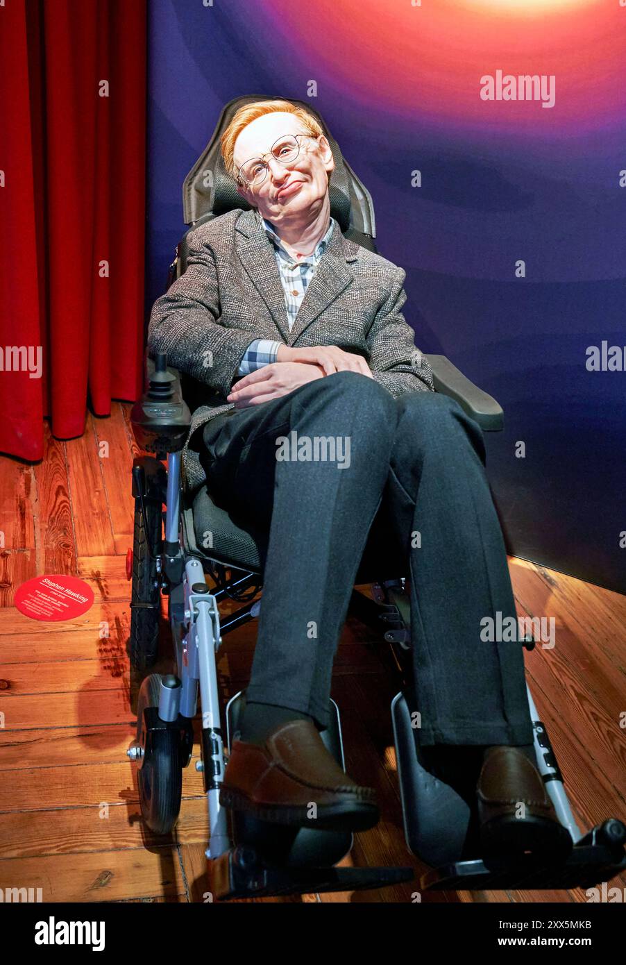 Steven Hawking figure in the Wax Museum in Barcelona, Spain Stock Photo ...