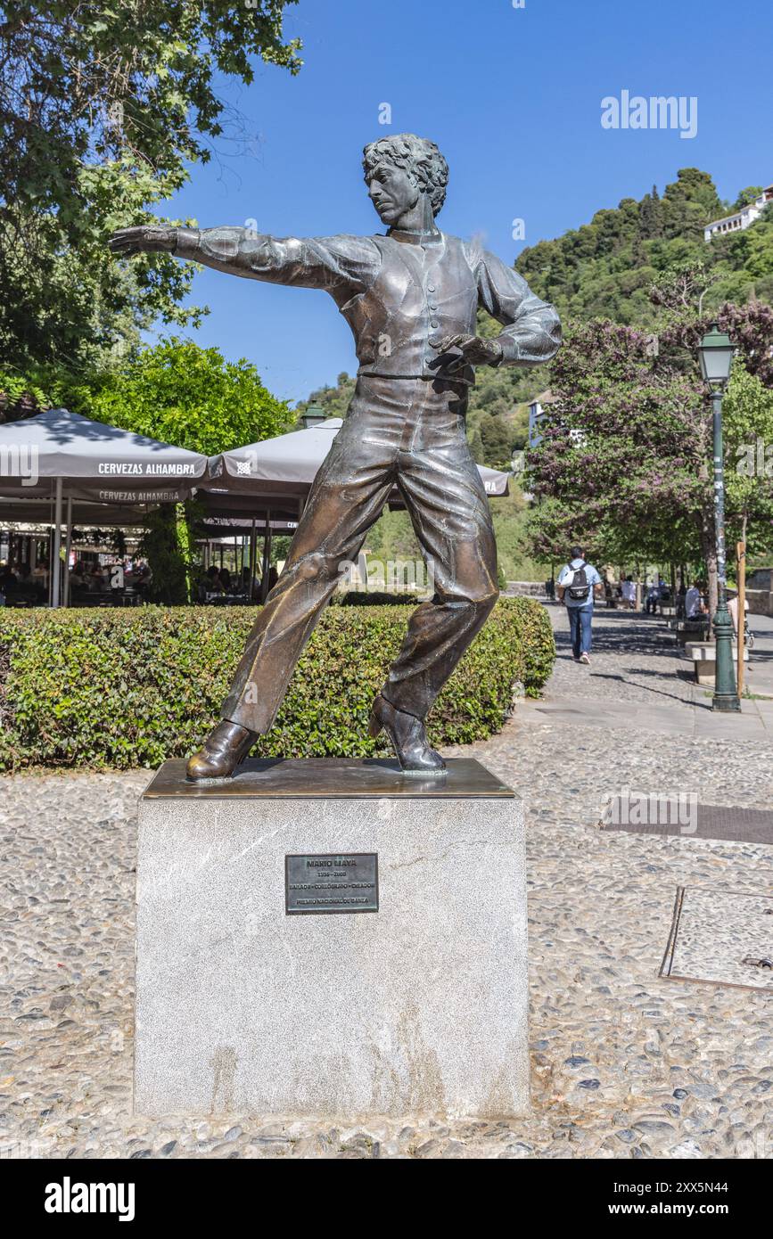 Mario maya monument hi-res stock photography and images - Alamy