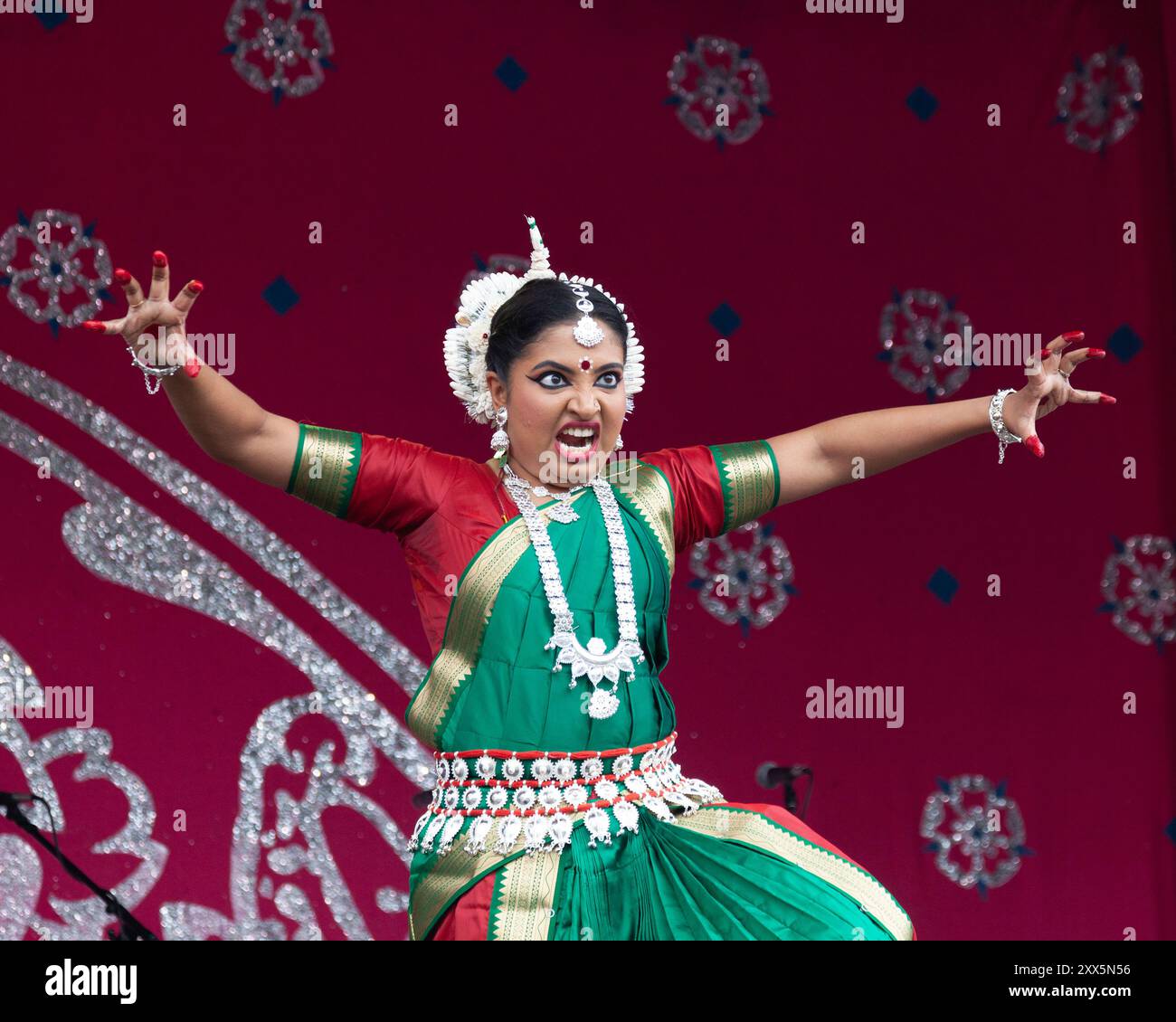 Navara Dance