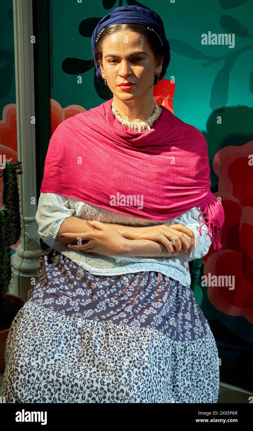 Frida Kahlo figure in the Wax Museum in Barcelona, Spain Stock Photo ...
