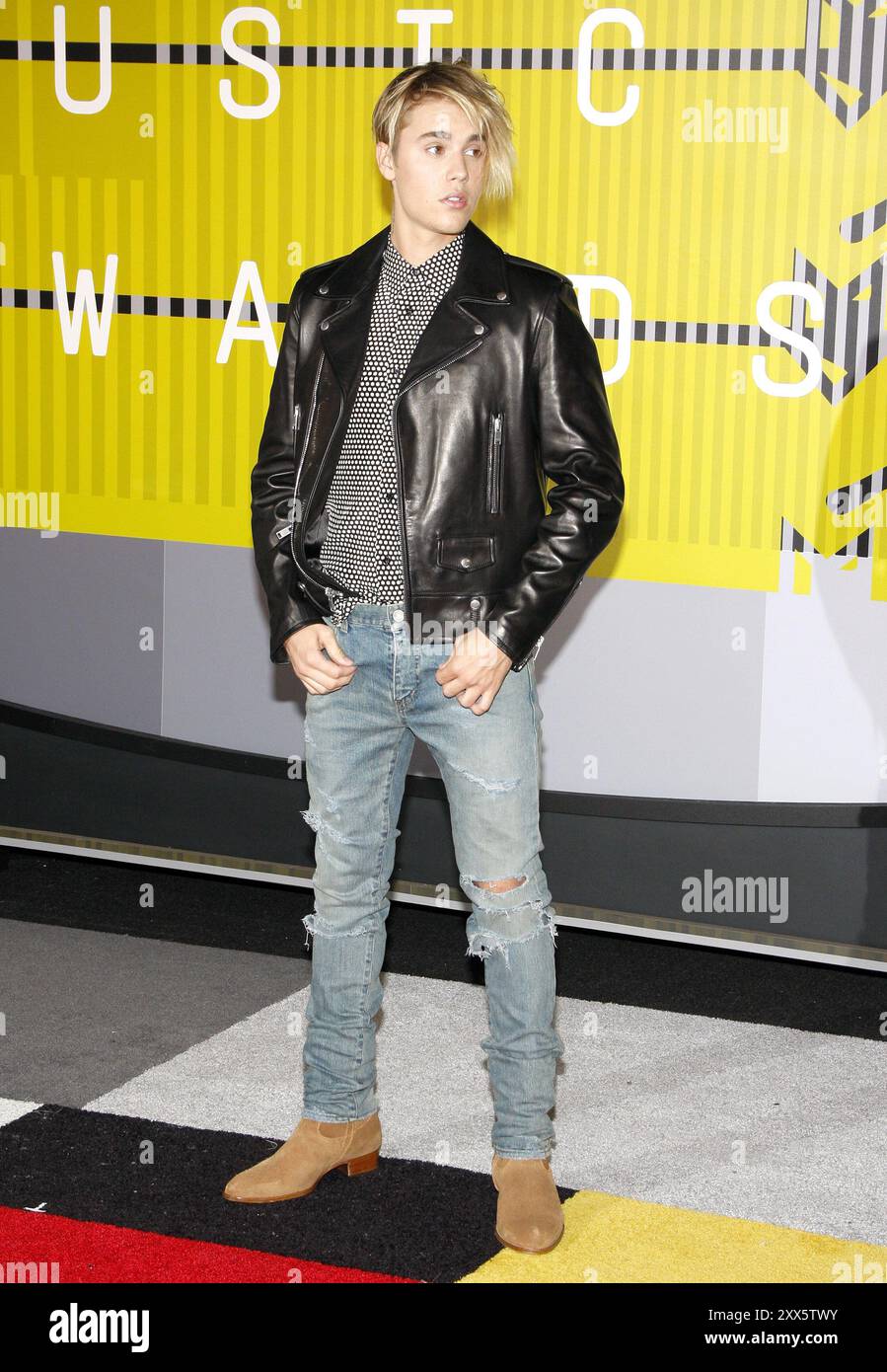 Justin Bieber at the 2015 MTV Video Music Awards held at the Microsoft ...