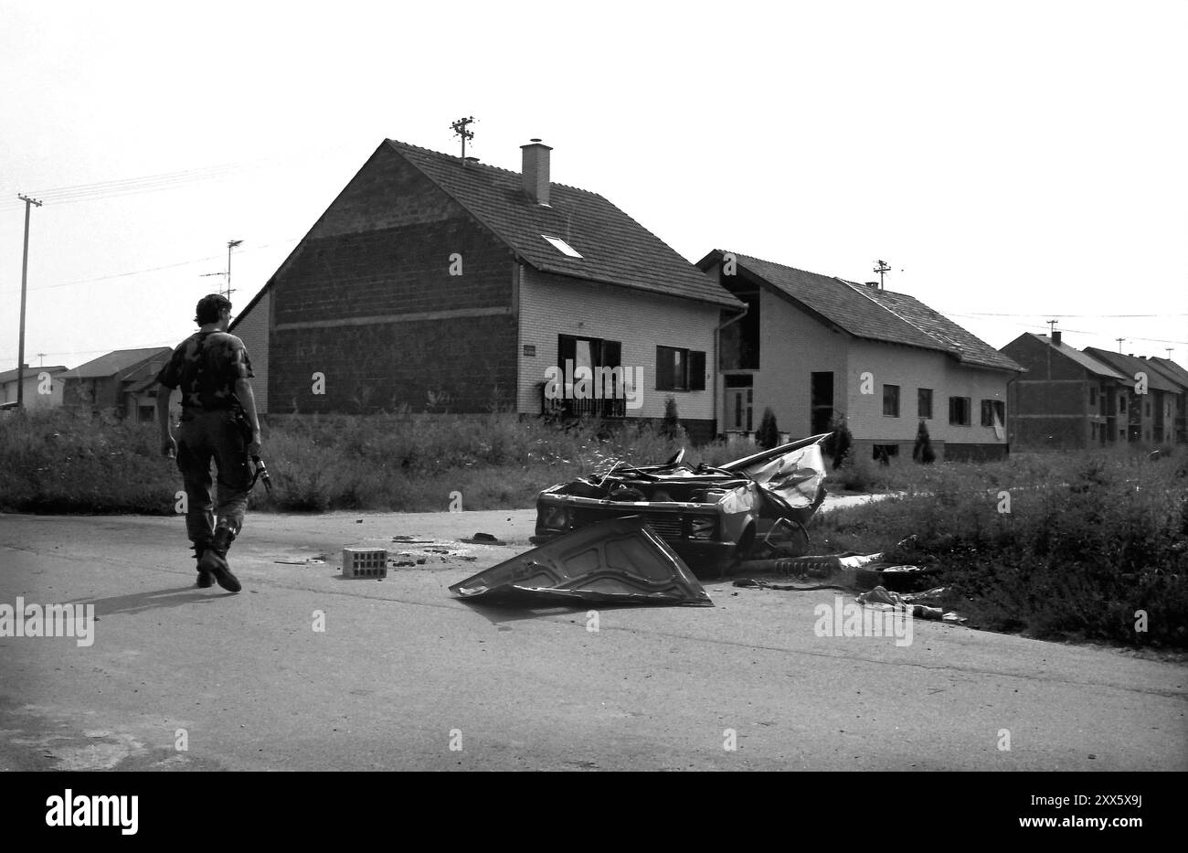 Tenja,Croatia.08-12-1991,Croatian army at the frontline in the village ...