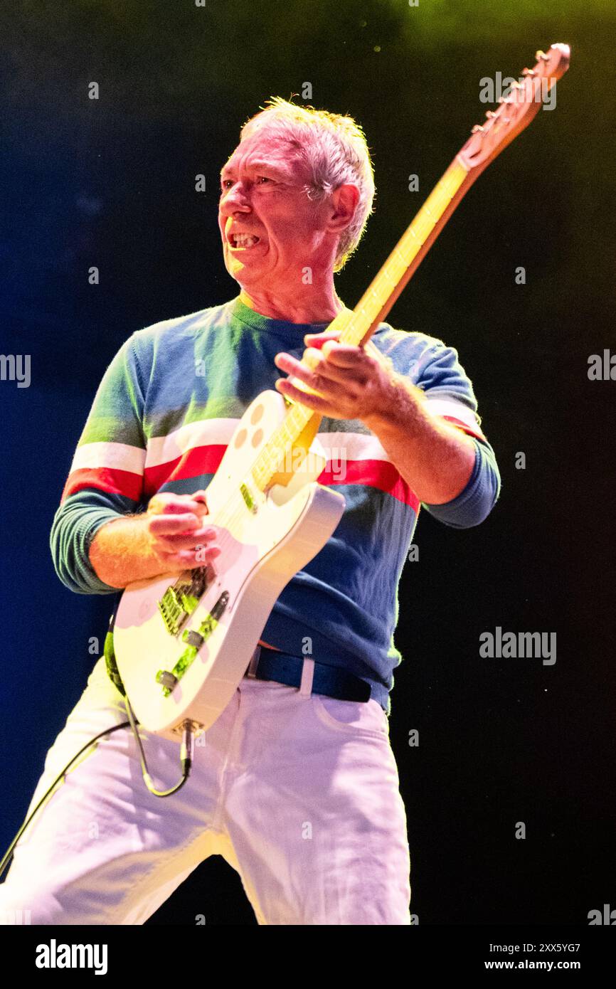 Buzzcocks 2024 ama festival hi-res stock photography and images - Alamy