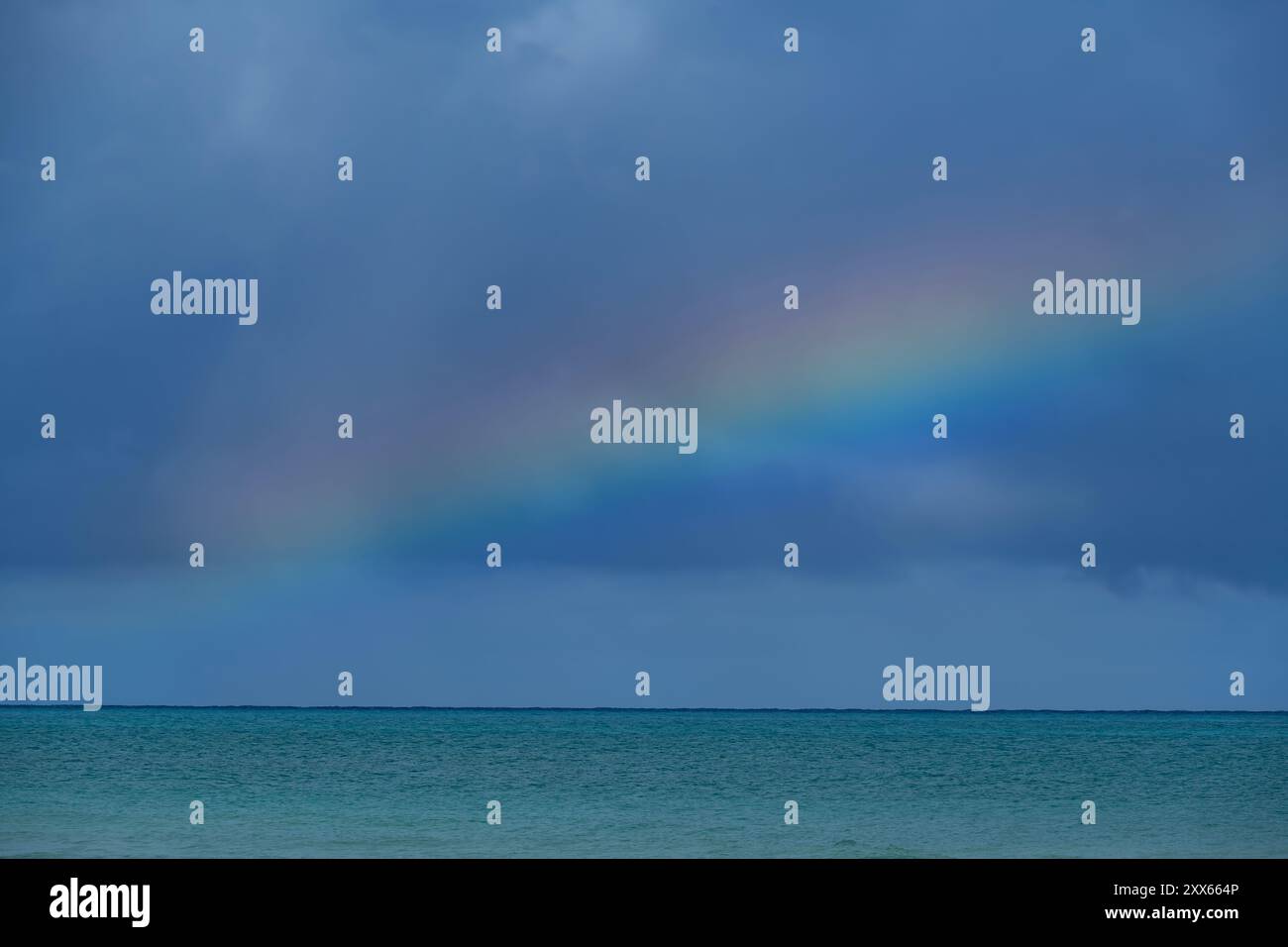 Caribbean storm beach aruba hi-res stock photography and images - Alamy