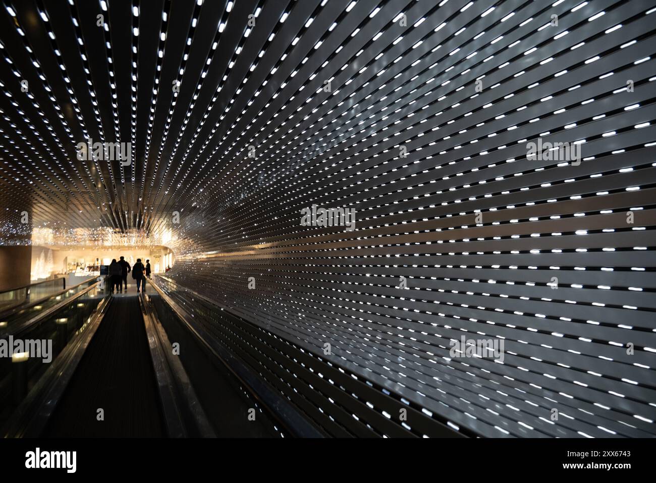 National gallery of art walkway hi-res stock photography and images - Alamy
