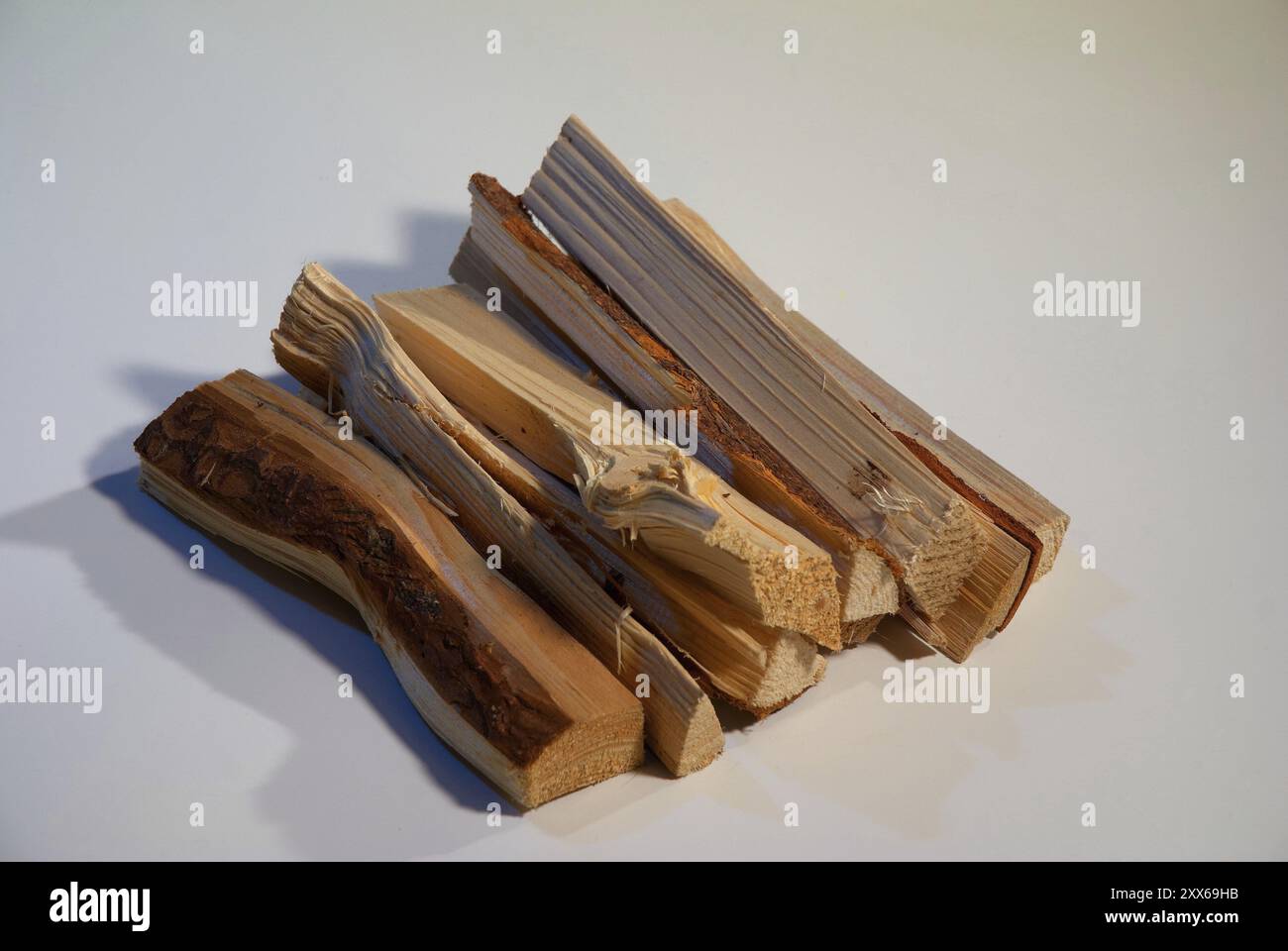 Logs, firewood, firewood, heat, renewable raw material Stock Photo - Alamy