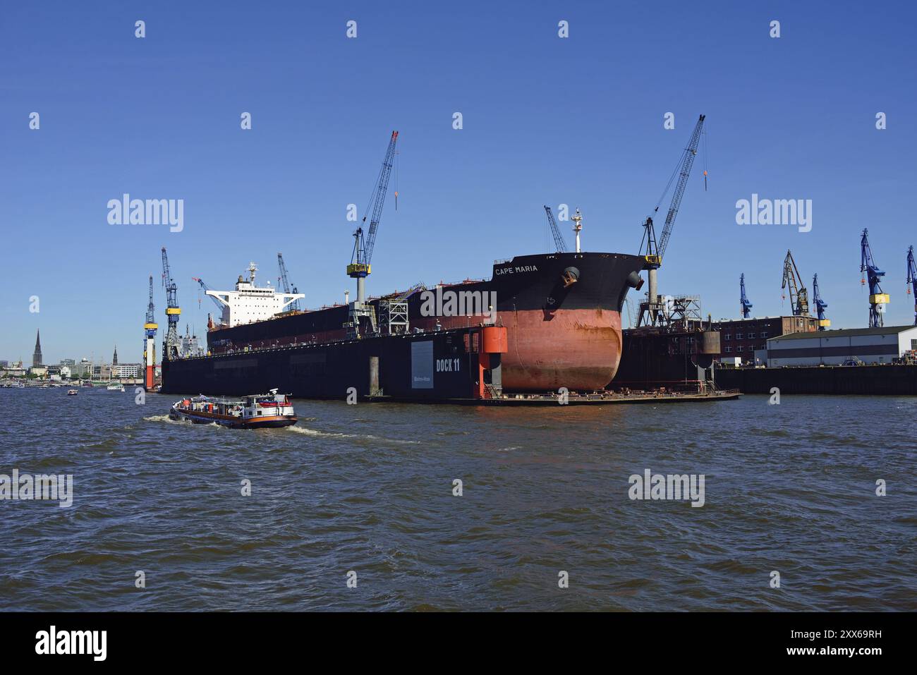 Hamburg, Elbe, Hafen, Hafenbecken, Massengutfrachter Cap Maria Stock ...