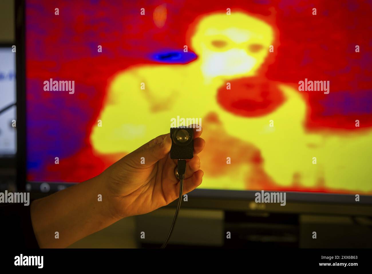 Heat sensor industry hi-res stock photography and images - Alamy