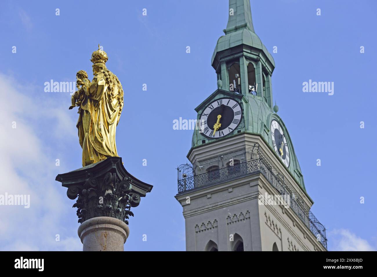 Europe, Germany, Bavaria, City of Munich, Marienplatz, Statue of the ...
