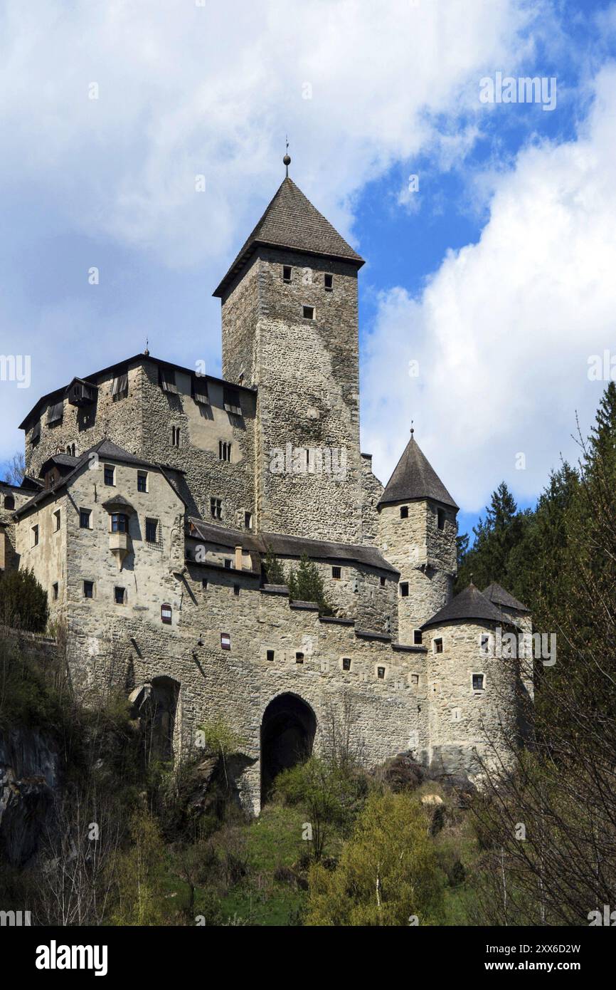 Italy in middle ages hi-res stock photography and images - Alamy