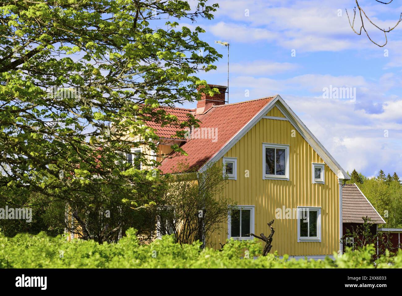 Traditional swedish farm house hi-res stock photography and images - Alamy