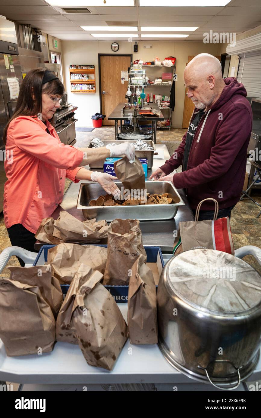 ARC-0004....WASHINGTON - Penelope Protheroe and Joe bag homemade ...