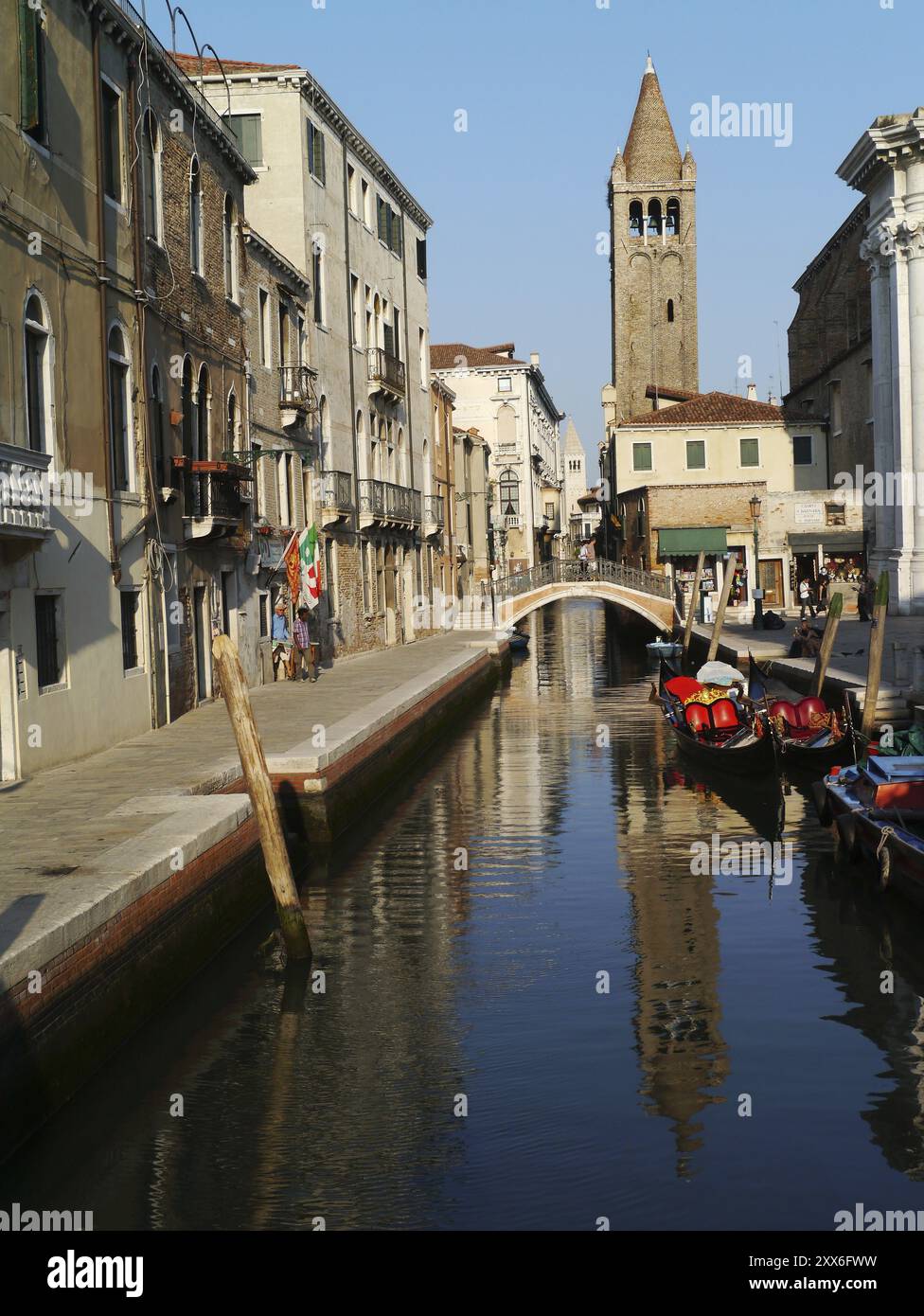 Rio de San Barnaba, Venice Stock Photo - Alamy