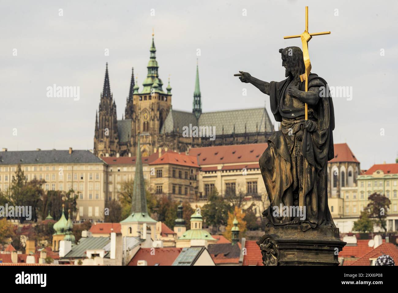 Statue of Prague's famous Charles Bridge Stock Photo - Alamy